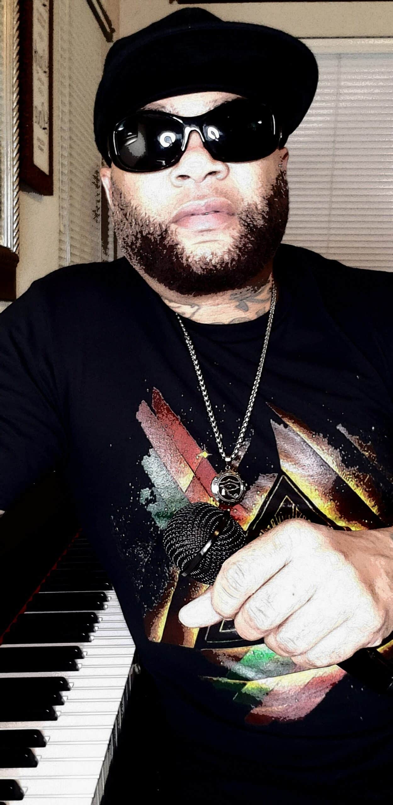 Loot Bryon Smith - Music Beats Cancer